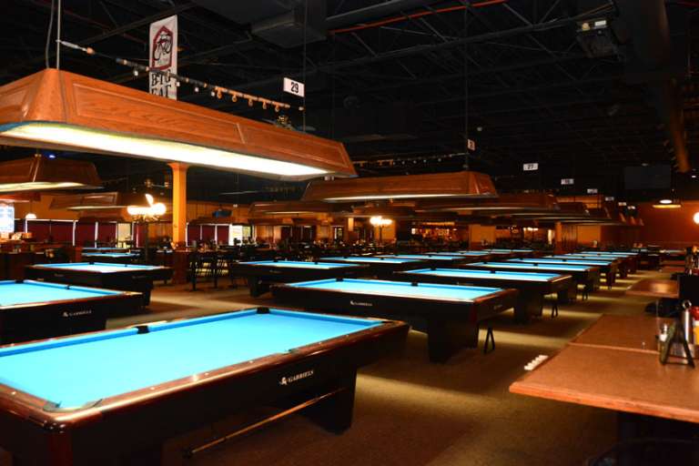 Two Stooges Sports Bar, Fridley MN